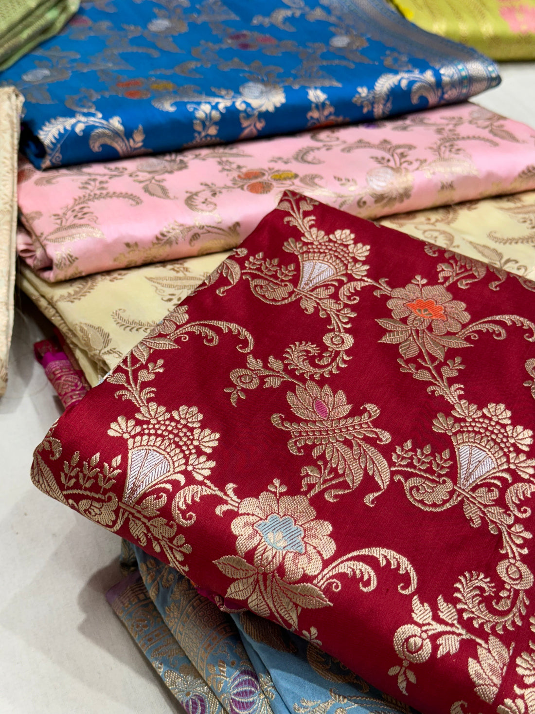 Buy Online 100% Pure Banarasi Silk Saree – HMR Handlooms